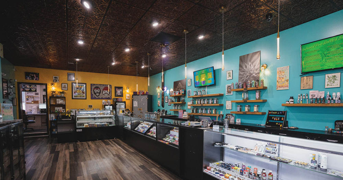 Shop Review: Up N Smoke - Leaf Nation