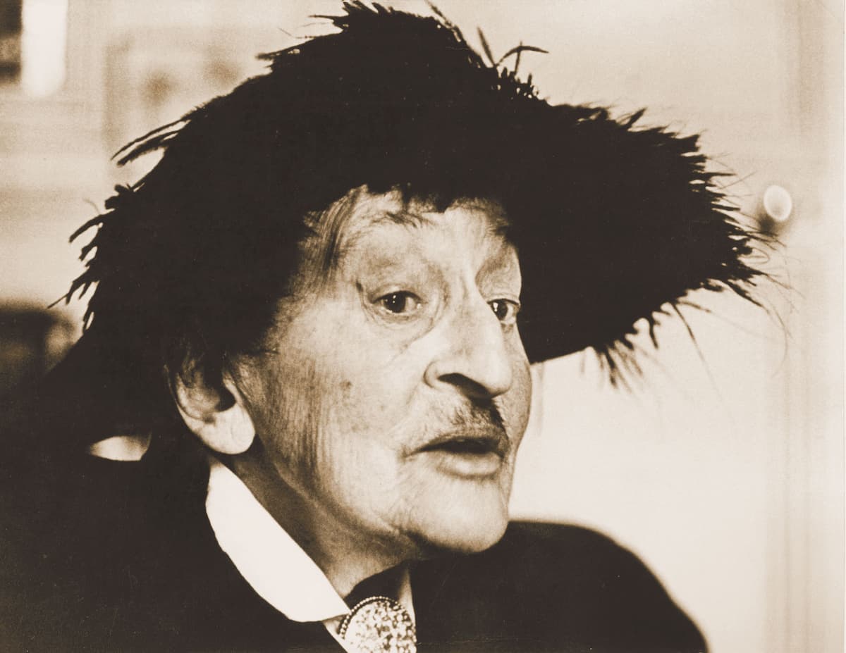 Cannthropology: Alice B. Toklas - Leaf Nation