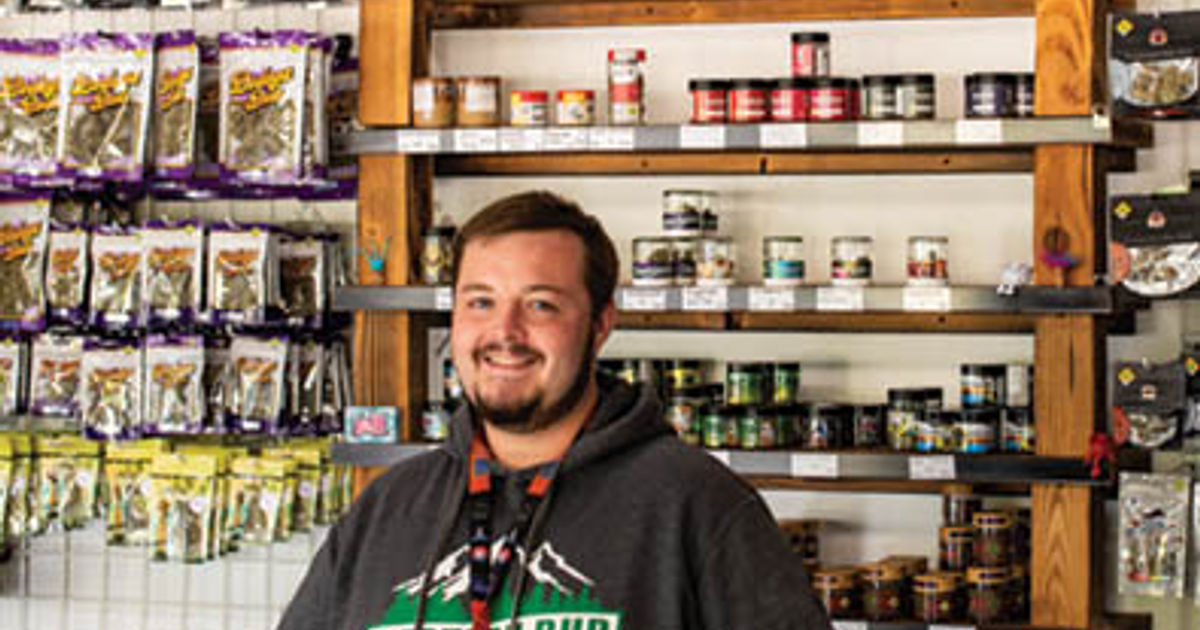 Budtender of the Month: Drew Stevens - Leaf Nation