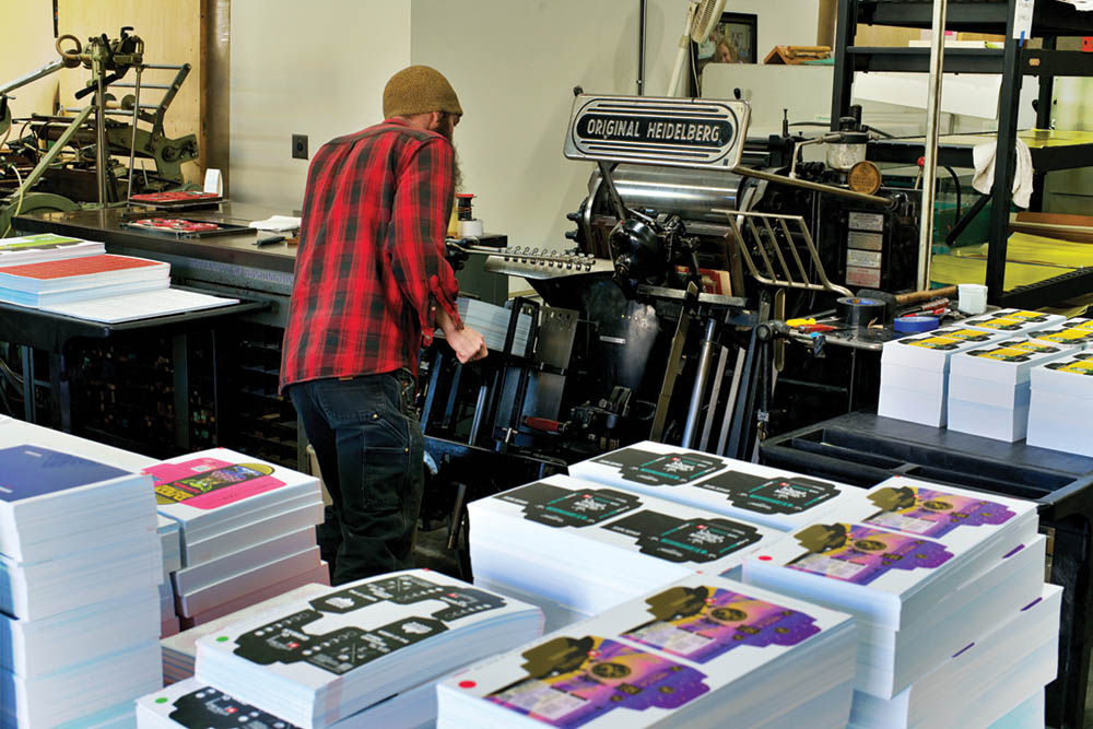 Hemp Press: Sustainable Printing - Leaf Nation